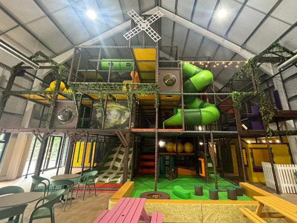 Children's Play Barn at Brocksbushes Farm Shop